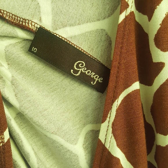George | Tops | George Giraffe Print Top | Poshmark